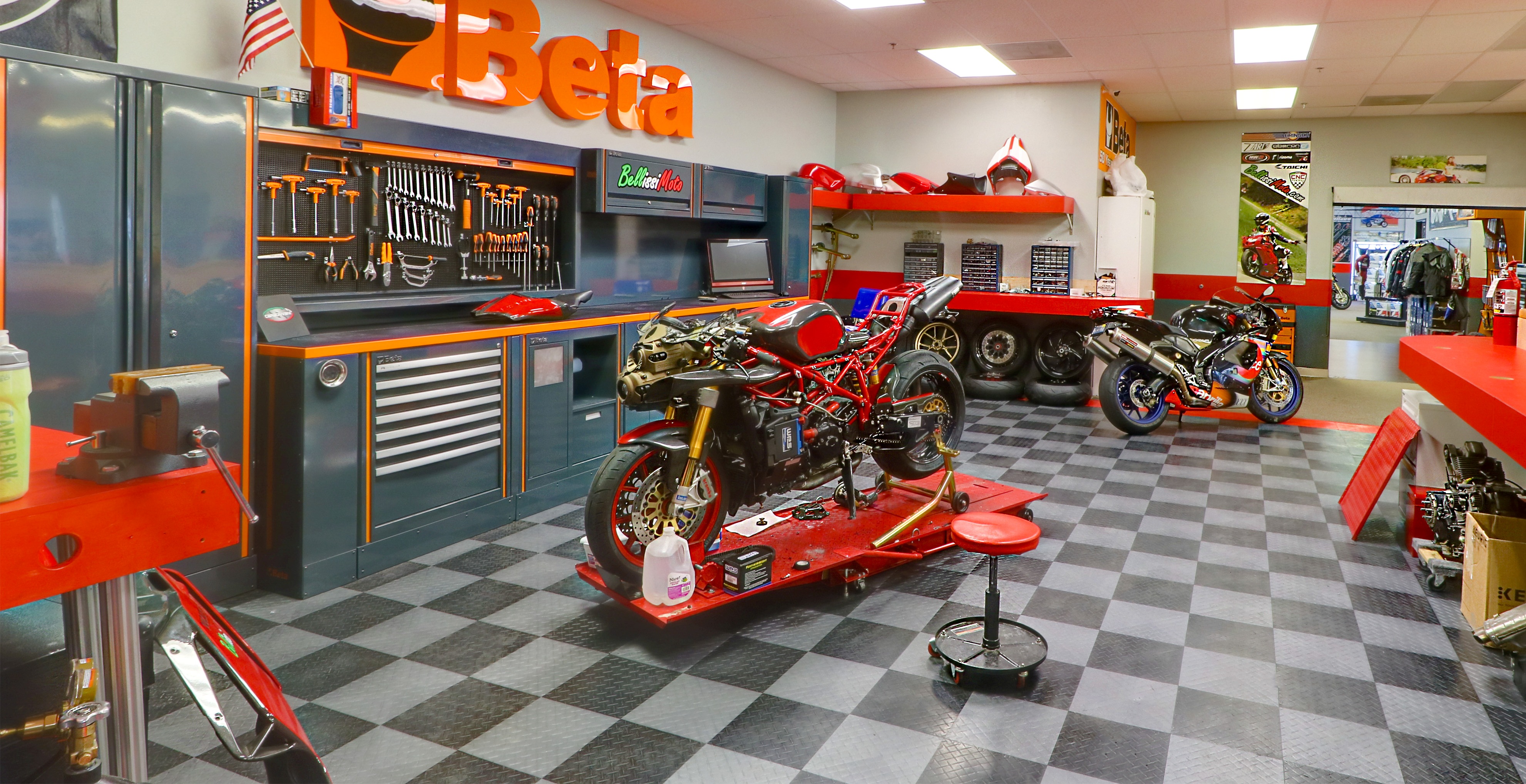 Beta Tools Model C55 Comprehensive Garage Furniture Combination