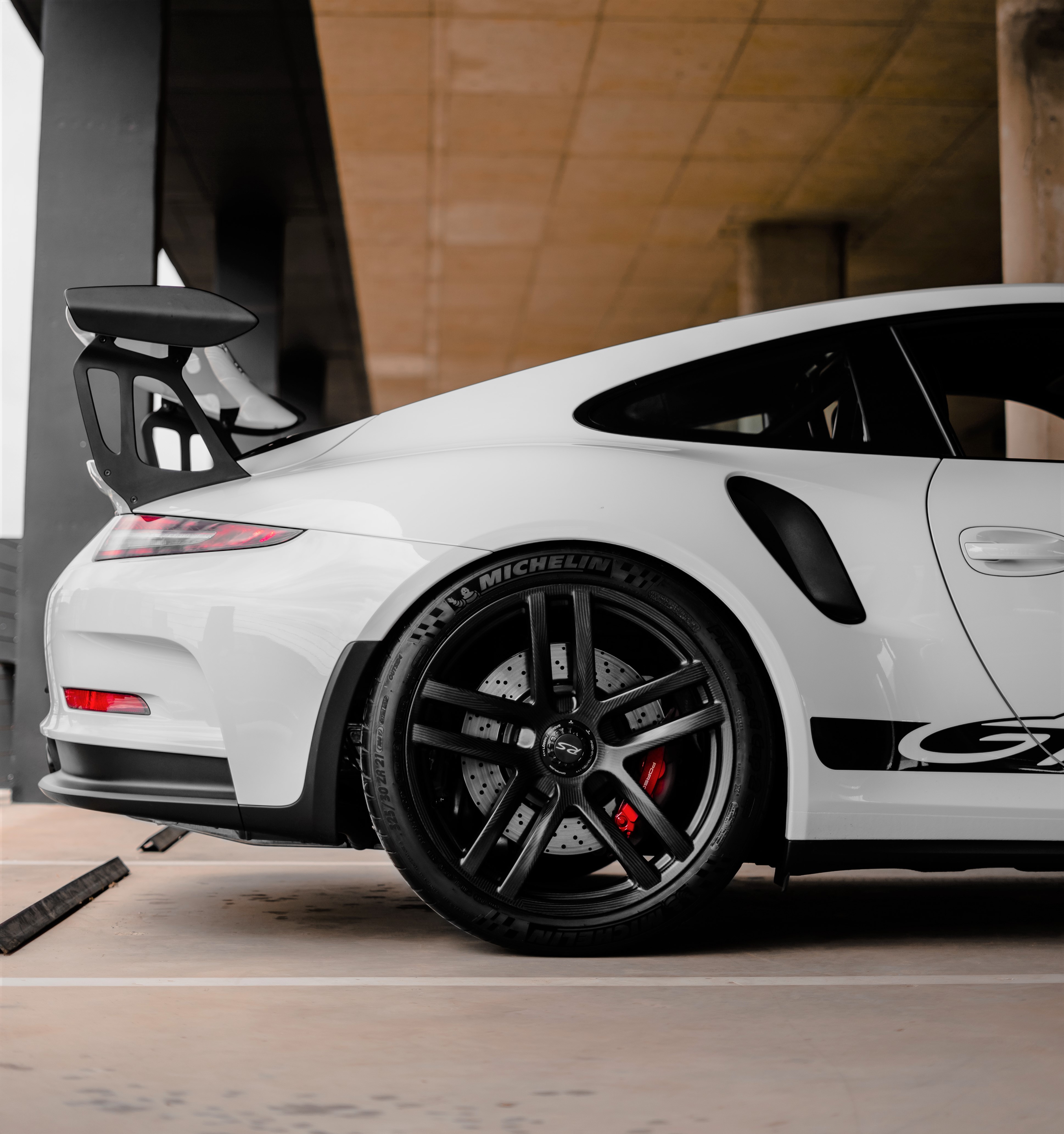 BST GT TEK 10 Spoke Carbon Fiber Wheel Set for the Porsche 991 GT2 ...