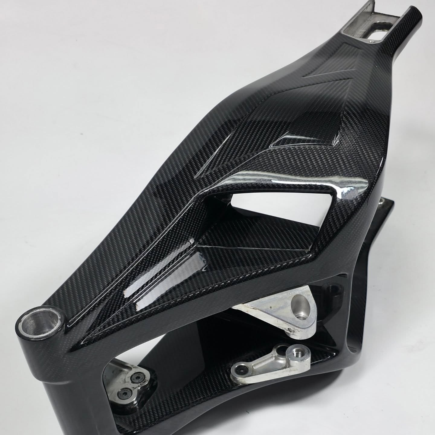 BST Carbon Fiber Swingarm for BMW S1000RR / S1000R / M1000RR / M1000R ...