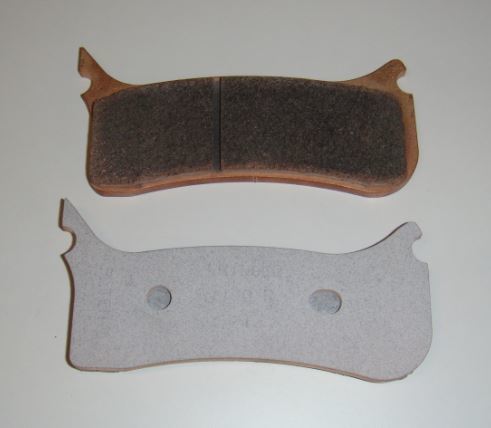 Beringer R8 Racing Brake Pads for Aerotec 6 Piston calipers