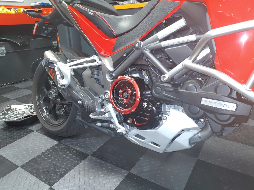 CNC Racing Bi-Color Clear Wet Clutch Cover for most Wet Clutch Ducati's
