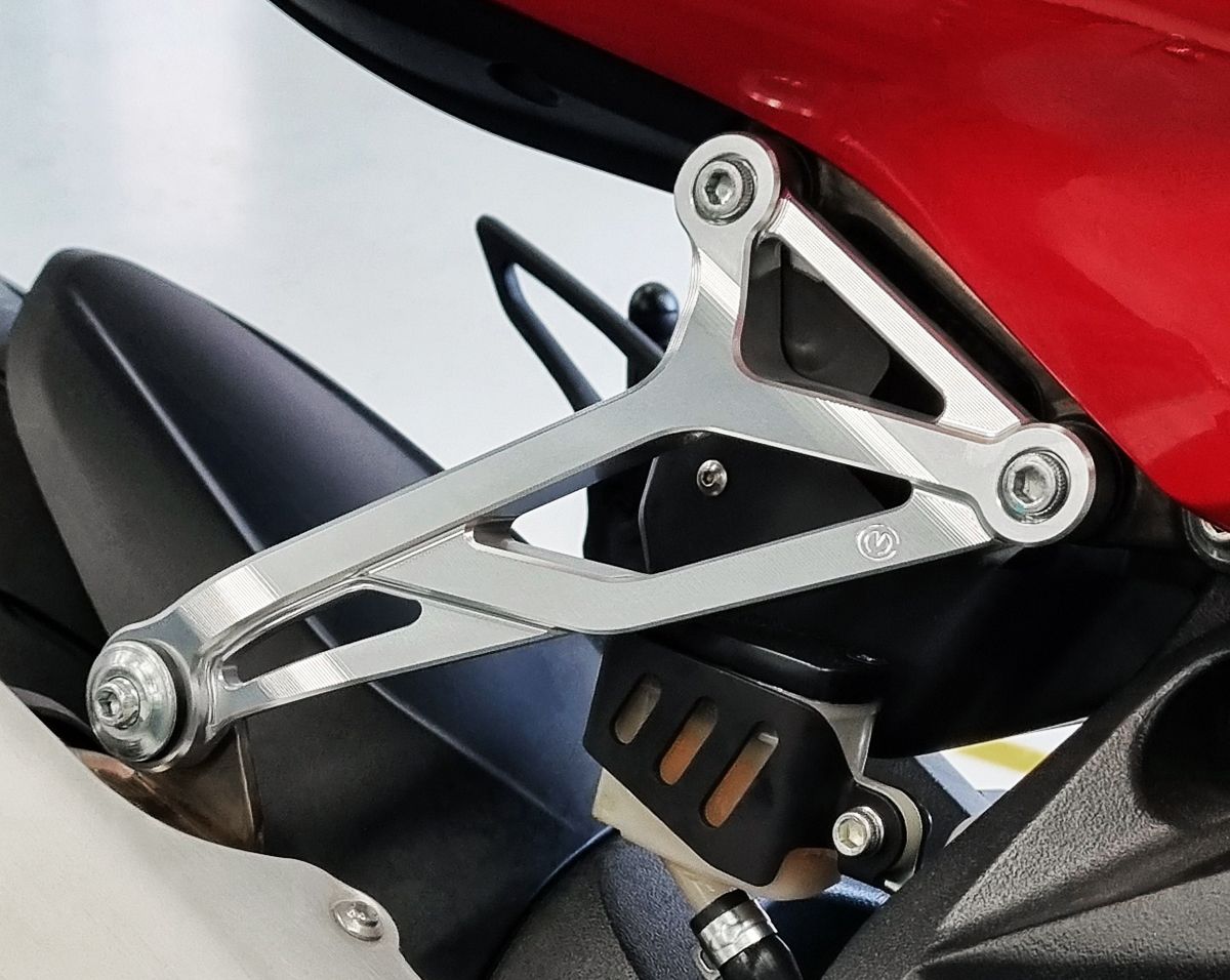 Motocorse Billet Aluminum Muffler Support Bracket for 2018+ MV Agusta ...