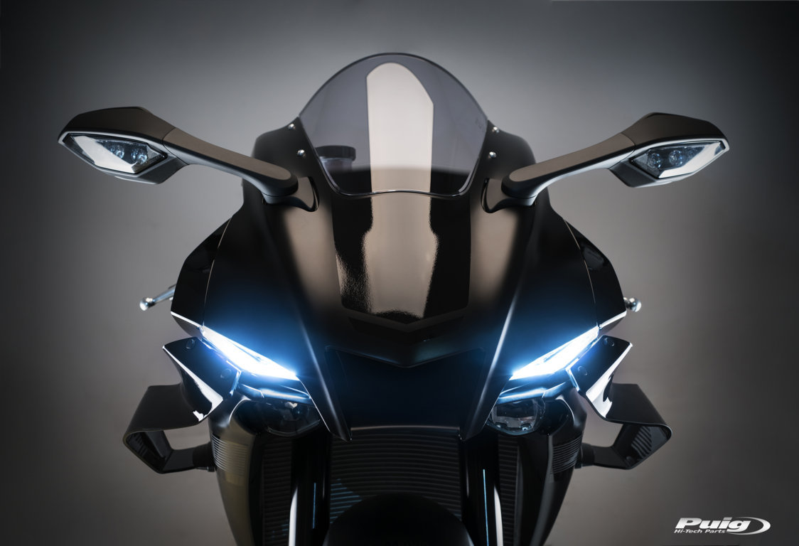 PUIG GP Frontal Spoiler Kit (Winglets) for the Yamaha YZF-R1 / YZF-R1M ...