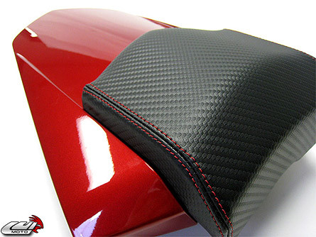 LUIMOTO Cowl Pad Cover for the YAMAHA YZF-R1 (04-08) and YZF-R6 (08-16)