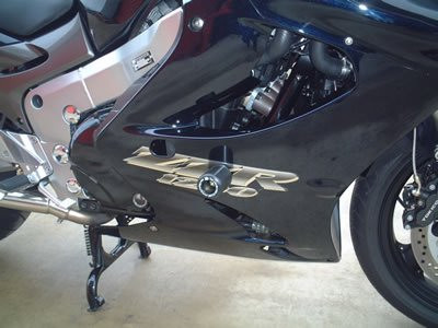 R&G Racing Frame Sliders for Kawasaki ZZR1100 ZZR1200 Classic Style