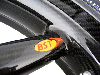 BST Mamba TEK 7 Spoke Carbon Fiber Rear Wheel for the Yamaha YZF-R1 ...